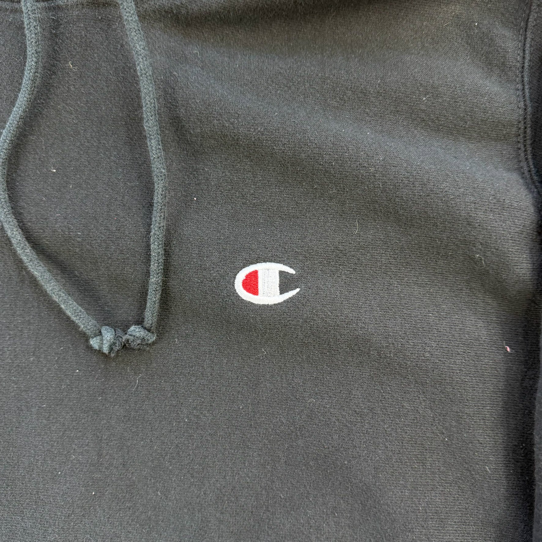 F- Champion Black Reverse Weave Hoodie - M – HG VINTAGE