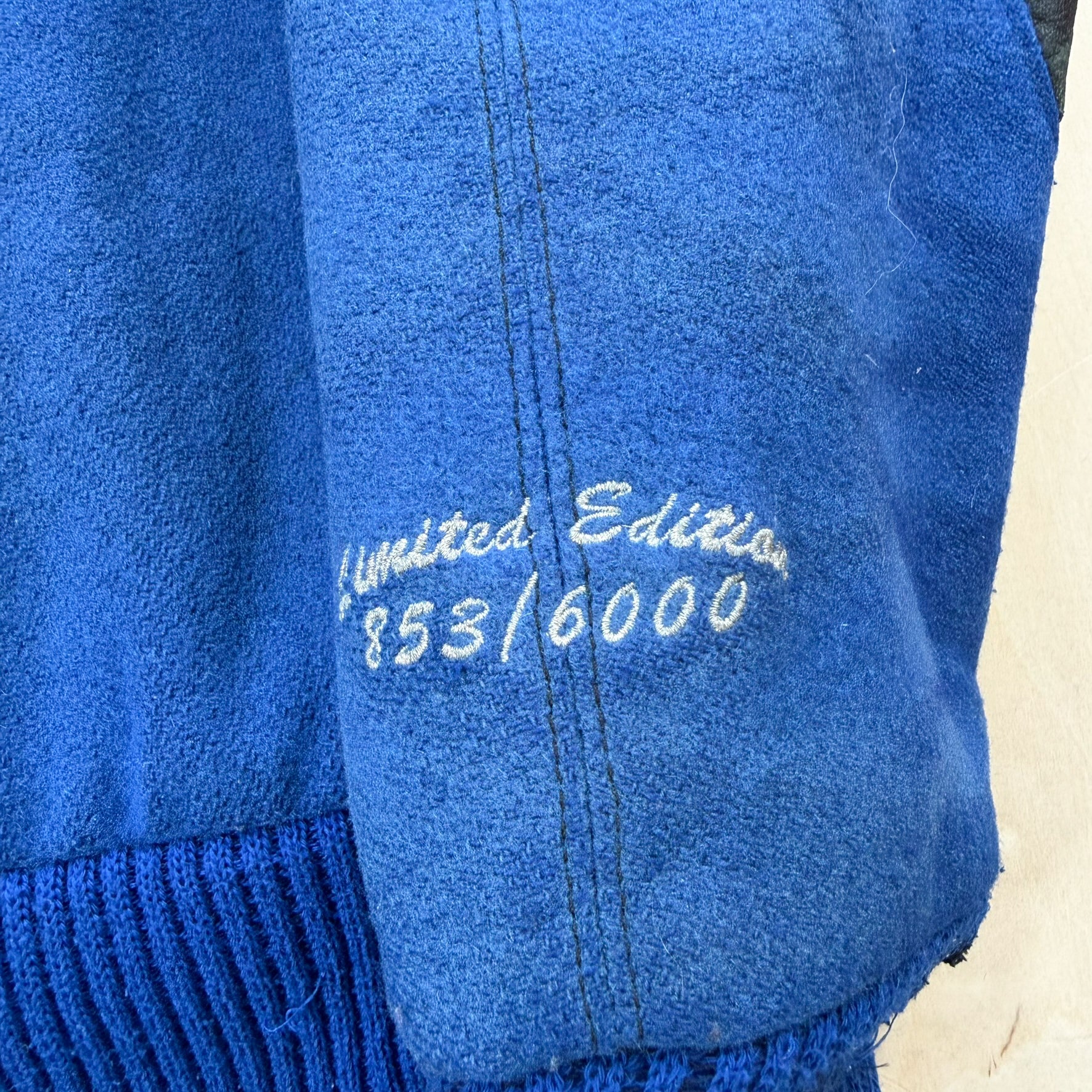 J- Vintage '01 Professional Bull Riders World Championship Bud Light C ...