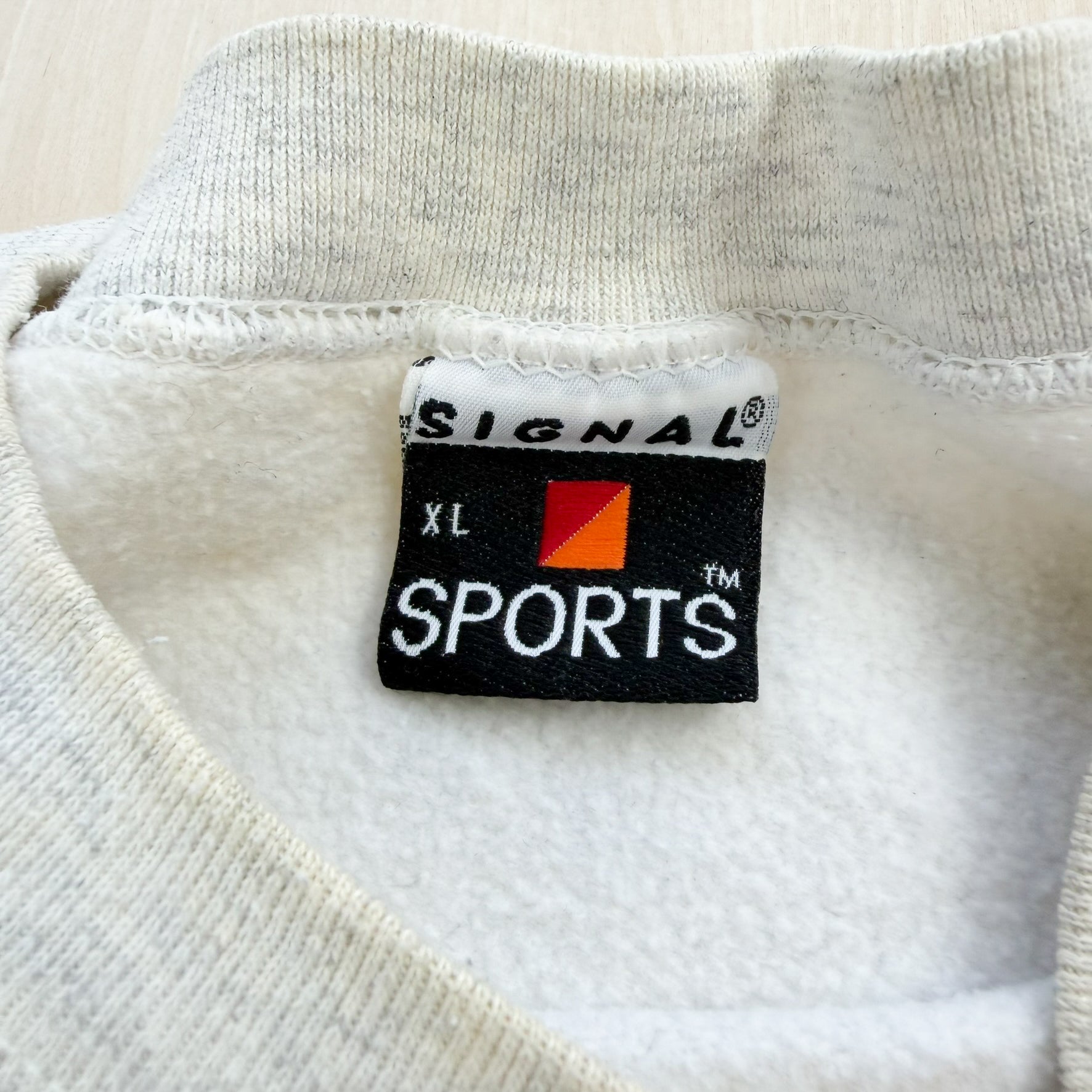 J- Vintage University Of New Hampshire Text Signal Sports Made In USA ...